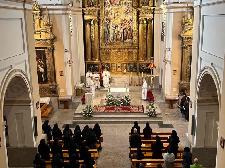 Encuentro de fraternidad en Ávila - Carmelitas Descalzos Provincia Ibérica